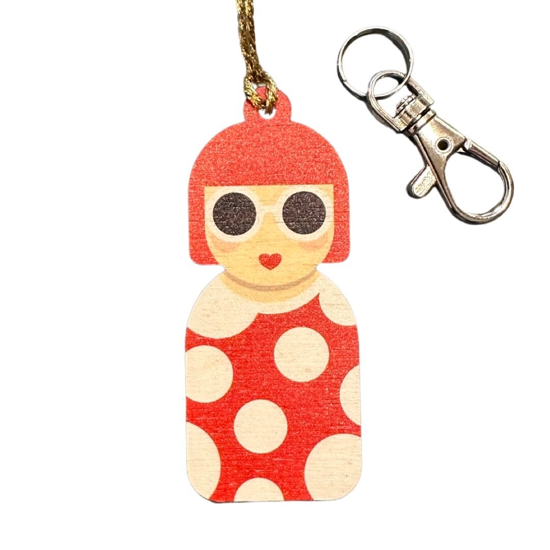 Yayoi Kusama Wooden Decoration Keyring Gift Shop Edinburgh An yayoi-kusama-wooden-decoration-keyring-gift-shop-edinburgh-an